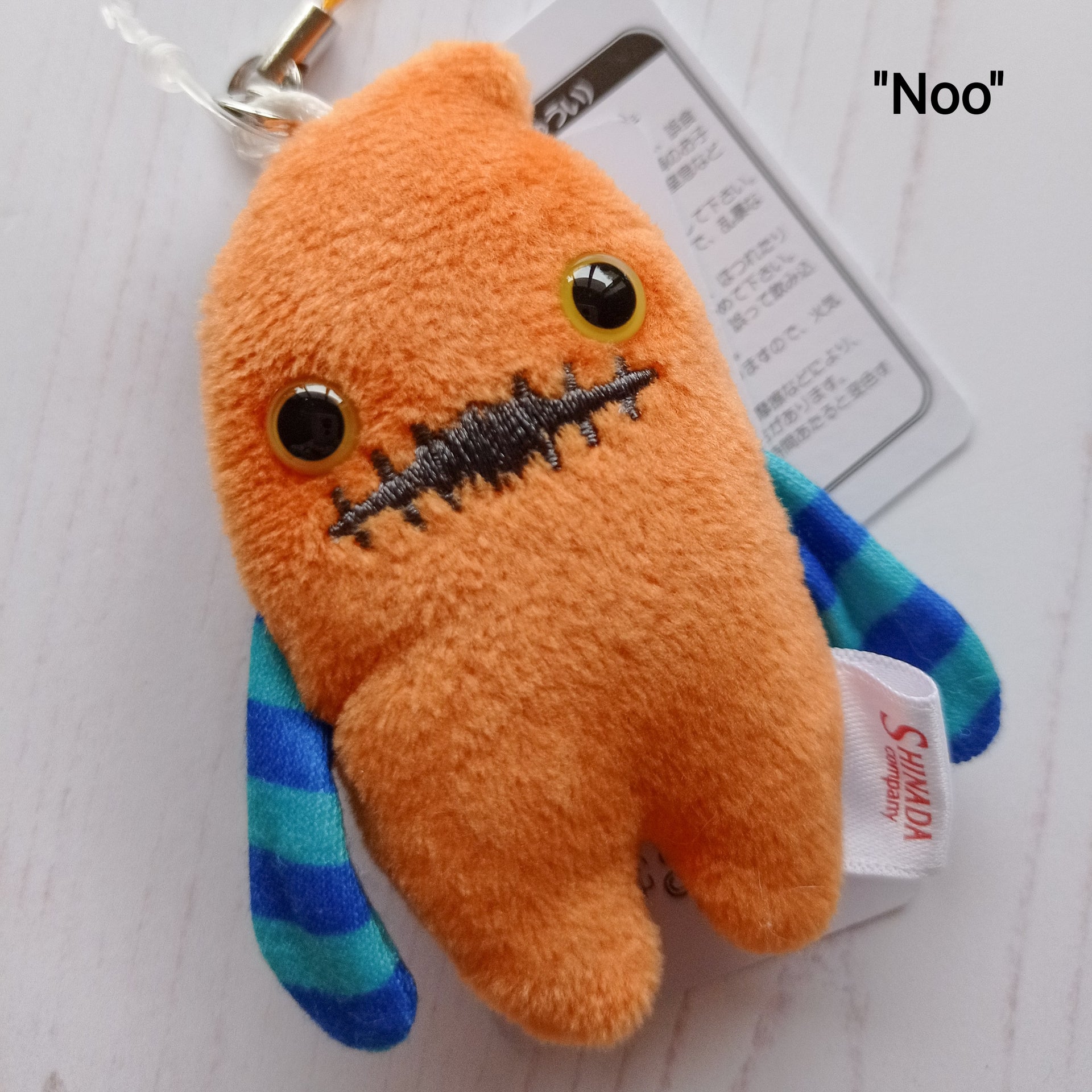 Mini Mokeke Plush Charm (7cm) · Disco Waffle