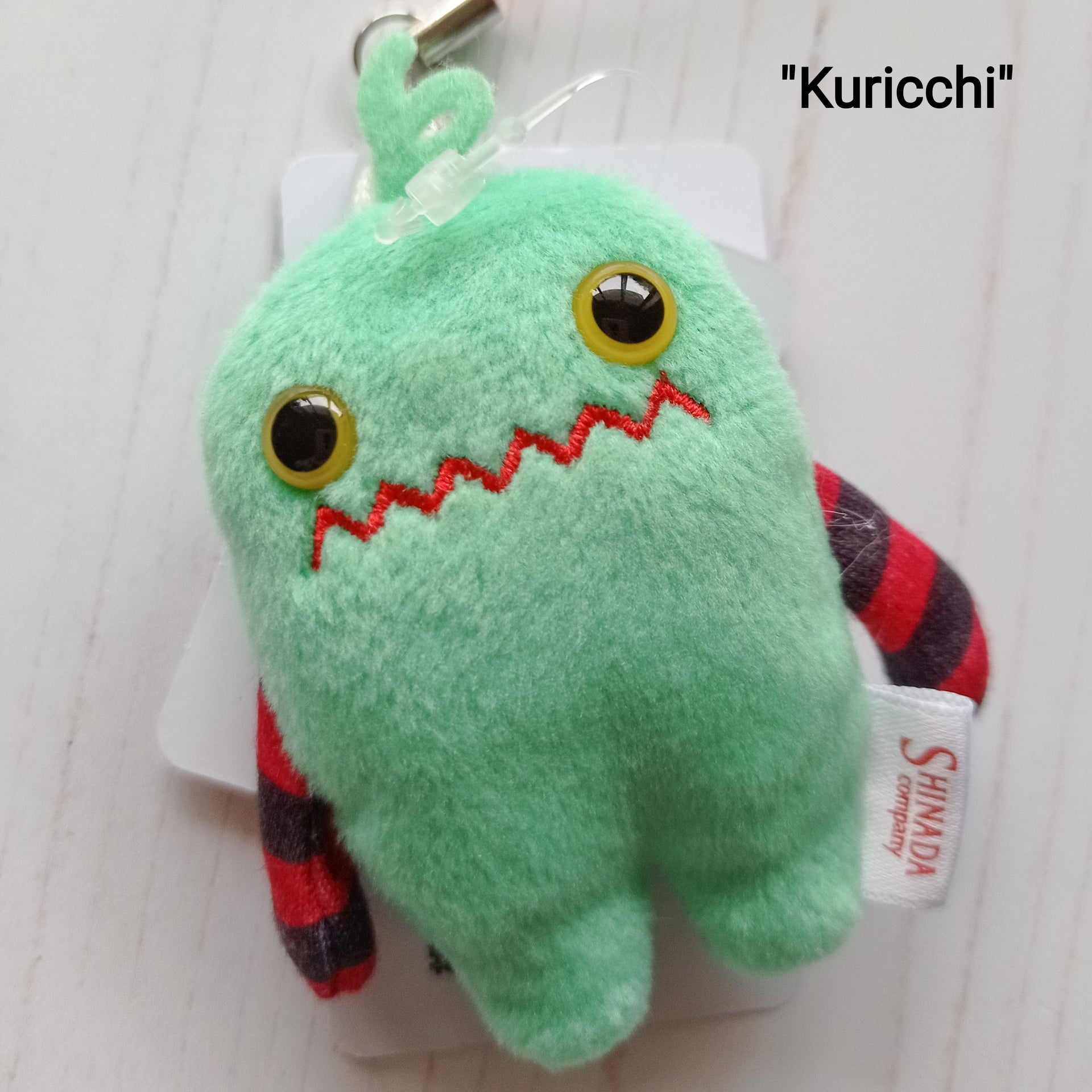 Mini Mokeke Plush Charm (7cm) · Disco Waffle