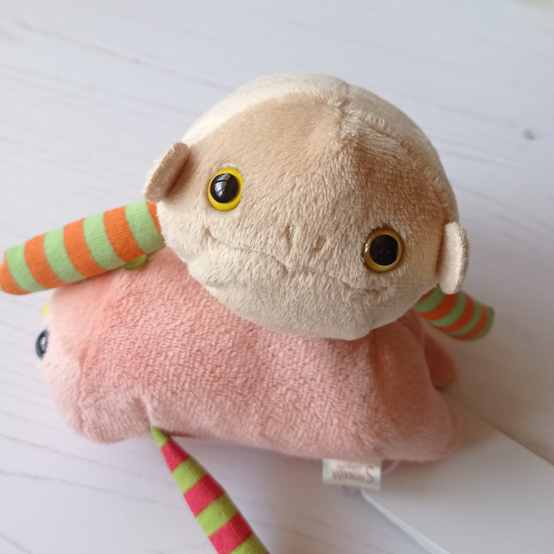 Stackable Mokeke Plush (12cm) · Disco Waffle